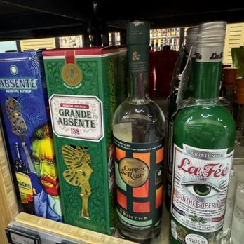 GRAPES & GRAINS - Updated October 2025 - 32 Photos & 34 Reviews - 1240 ...