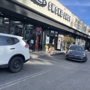 MIKE’S SMOKE SHOP - LOS ANGELES - Updated April 2025 - 12 Photos - 7305 ...