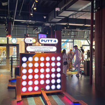 PUTTSHACK - PHILADELPHIA - Updated December 2024 - 101 Photos & 71 ...