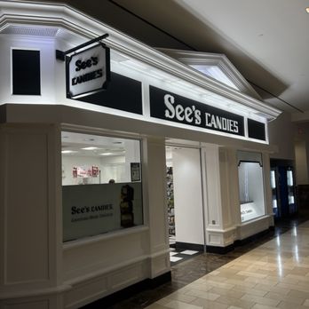 SEE’S CANDIES - Updated December 2025 - 111 Photos & 51 Reviews - 1151 ...