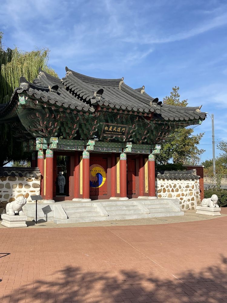 H U LEE INTERNATIONAL GATE AND GARDEN - Updated July 2025 - 63 Photos ...