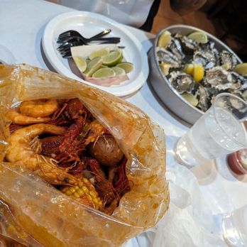 CLAW SHACK - Updated June 2024 - 1938 Photos & 1549 Reviews - 1696 ...