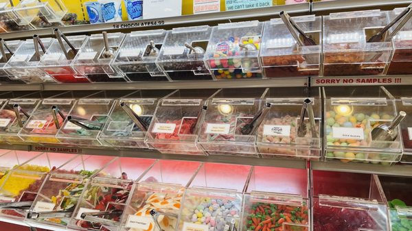 CANDYLAND SHOP - Updated June 2024 - 26 Photos & 33 Reviews - 251 ...