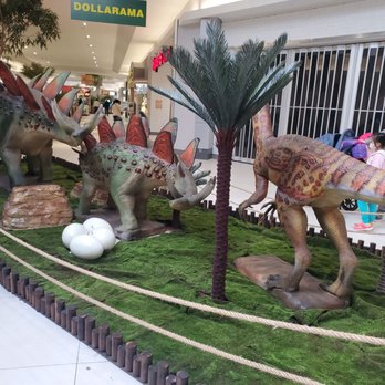 WOODSIDE SQUARE - Updated January 2026 - 134 Photos & 29 Reviews - 1571 ...