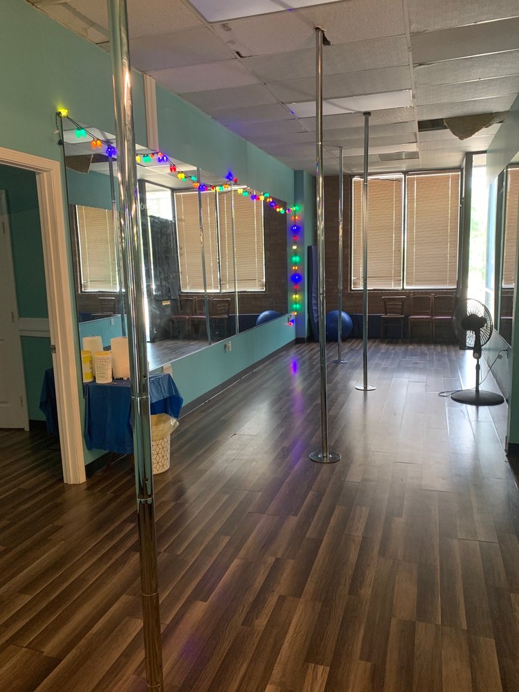 BEAUTIFULL TWIRLING - Updated December 2024 - 1501 Gause Blvd, Slidell ...