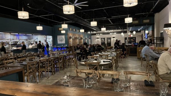 LOCAL AND COMPANY FOOD+DRINK - Updated August 2024 - 222 Photos & 176 ...