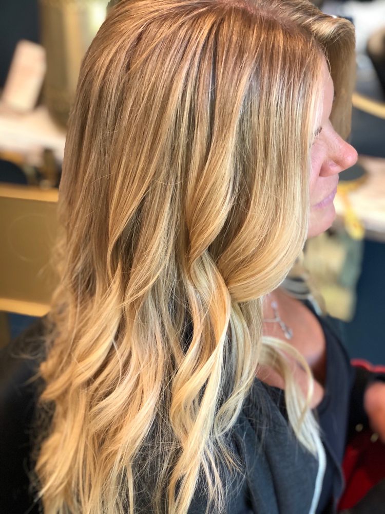 BEX HAIR HAUS - Updated February 2025 - 44 Photos - 225 Alamo Plz ...