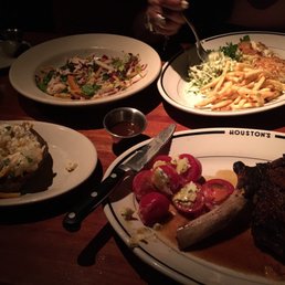 HOUSTON’S RESTAURANT - Updated September 2024 - 801 Photos & 787 ...