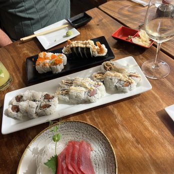 ISANA - Updated July 2024 - 1037 Photos & 614 Reviews - 515 S Kihei Rd ...