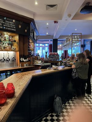 RED SQUIRREL - Updated October 2025 - 96 Photos & 97 Reviews - 21 ...