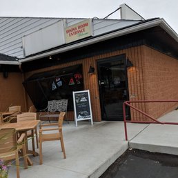 THE HOWLING ROOSTER - Updated December 2024 - 461 Photos & 357 Reviews ...