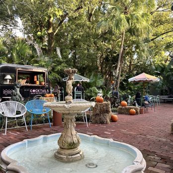 THE WELLBORN - Updated April 2025 - 1113 Photos & 339 Reviews - 211 N ...