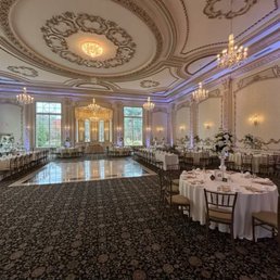 BRIGALIAS - Updated October 2025 - 23 Photos & 54 Reviews - 396 ...