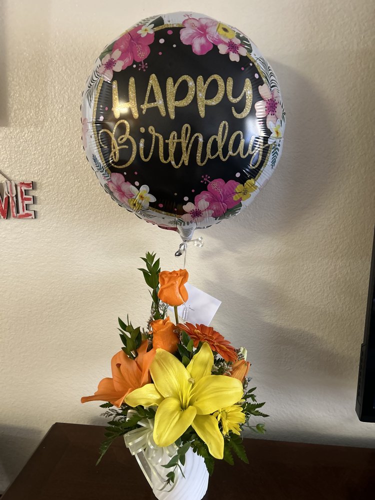 FLORAL XPRESSIONS - Updated June 2026 - 112 Photos - 895 S Imperial Ave ...