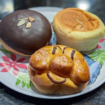 MAHOROBA JAPANESE BAKERY - Updated May 2025 - 1458 Photos & 1025 ...