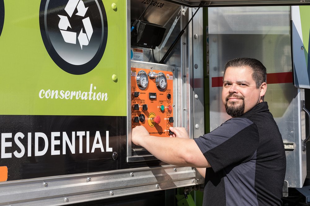 SIERRA SHRED - DALLAS - Updated October 2025 - 16 Reviews - 100 ...