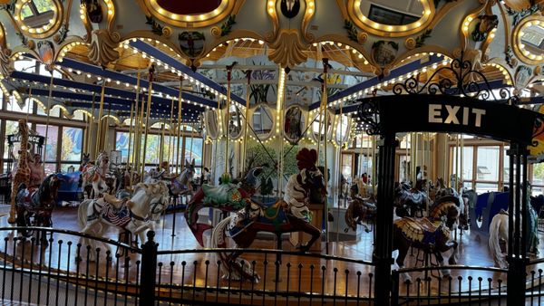 HISTORIC CAROUSEL & MUSEUM - Updated March 2026 - 150 Photos & 53 ...