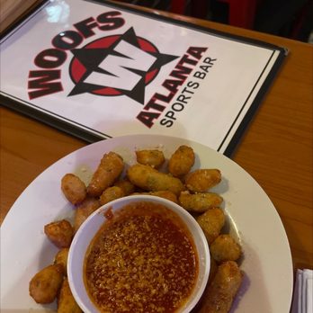 WOOFS ATLANTA - Updated August 2024 - 62 Photos & 126 Reviews - 494 ...