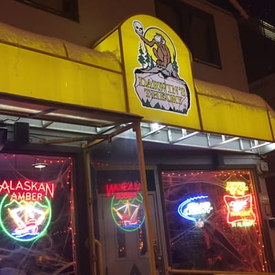 DARWIN’S THEORY - Updated January 2026 - 128 Photos & 187 Reviews - 426 ...