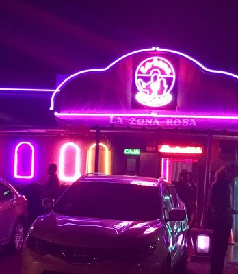 LA ZONA ROSA - 16 Reviews - Dance Clubs - 1010 E Cesar E Chavez Ave ...