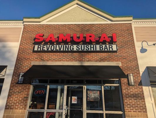 SAMURAI REVOLVING SUSHI BAR - Updated December 2025 - 37 Photos & 44 ...
