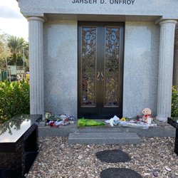 THE GARDENS OF BOCA RATON - 19 Photos & 16 Reviews - 4103 N Military ...