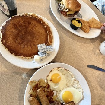 EXETER FAMILY RESTAURANT - 57 Photos & 169 Reviews - 4800 Perkiomen Ave ...