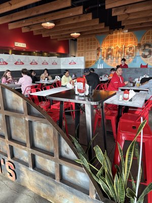 NANA’S CHICKEN-N-WAFFLES - Updated January 2026 - 360 Photos & 437 Real ...