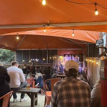 LUCCA BAR & GRILL - Updated August 2024 - 677 Photos & 906 Reviews ...