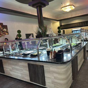 ULTIMATE BUFFET - Updated December 2025 - 206 Photos & 284 Reviews ...