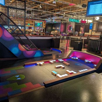 PUTTSHACK - DENVER - Updated December 2025 - 397 Photos & 221 Reviews ...