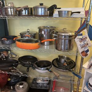 BARGAIN BOX THRIFT SHOP - Updated May 2025 - 16 Reviews - 1117 Mount ...