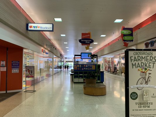 CROSSROADS BELLEVUE - 71 Photos & 105 Reviews - 15600 NE 8th St ...