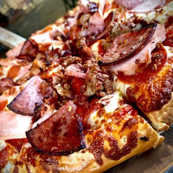 SUGAR RIVER PIZZA - Updated April 2025 - 87 Photos & 143 Reviews - 700 ...