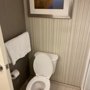 COURTYARD RENO DOWNTOWN/RIVERFRONT - 95 Photos & 91 Reviews - 1 ...