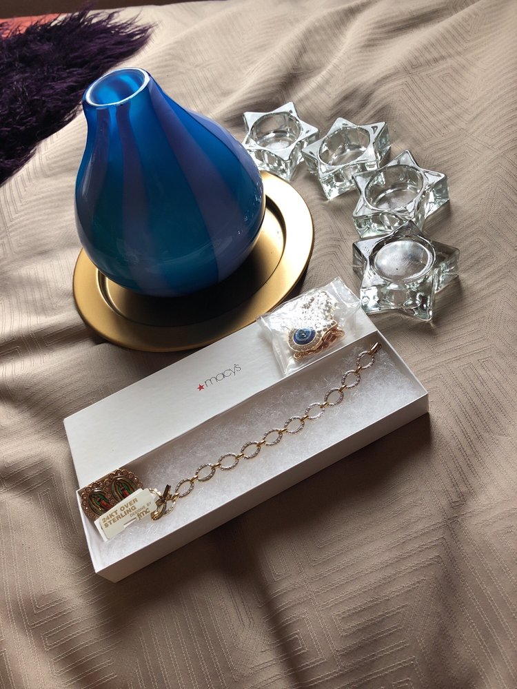 SILVER CREEK MANOR - Updated March 2025 - 9014 Timber Path, San Antonio ...