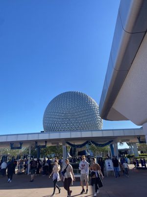 EPCOT BUS TRANSPORTATION - Updated June 2025 - 19 Photos & 11 Reviews ...