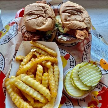 DAVE’S HOT CHICKEN - Updated June 2025 - 140 Photos & 71 Reviews ...