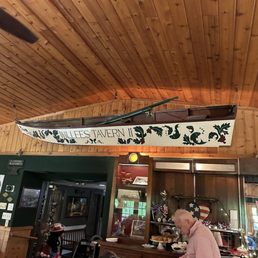 MIDDLE ROAD INN - Updated July 2025 - 63 Photos & 98 Reviews - 1822 ...