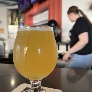 LUCKY BUCKET BREWING COMPANY - Updated September 2025 - 78 Photos & 63 ...
