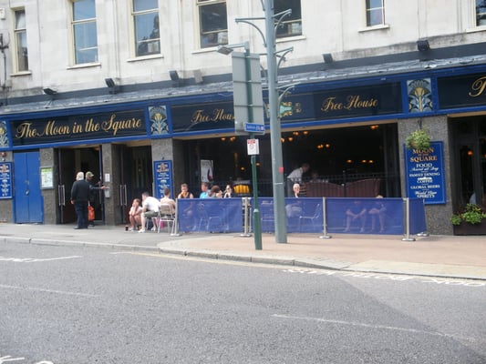 WETHERSPOONS - Updated March 2025 - 18 Reviews - 4-8 Exeter Road ...