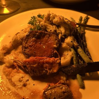 SIDEBAR - Updated December 2025 - 227 Photos & 109 Reviews - 215 E ...