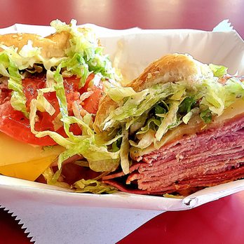 GIOVANNI’S ITALIAN DELI AND PASTA - Updated October 2025 - 69 Photos ...