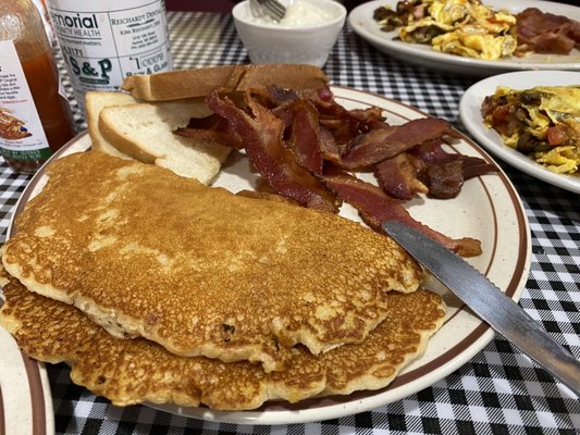 RATH’S CAFE - Updated January 2026 - 17 Photos & 20 Reviews - 1227 M St ...