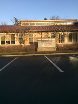 DARI-MART - Updated October 2025 - 125 E 6th Ave, Junction City, Oregon ...