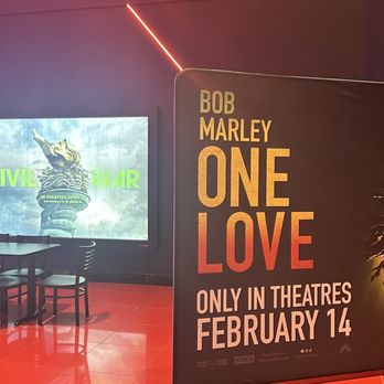 REGAL EDWARDS HOUSTON MARQ’E - Updated September 2025 - 522 Photos ...