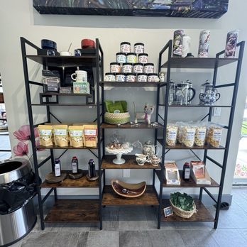 LA TEA DA - Updated May 2025 - 151 Photos & 27 Reviews - 434 N Loop ...