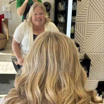 QUEENIE HAIR STUDIO - Updated January 2026 - 26 Photos & 12 Reviews ...