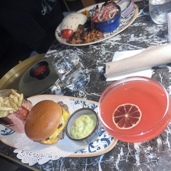 PERA BISTRO - Updated October 2025 - 152 Photos & 59 Reviews - 1193 ...