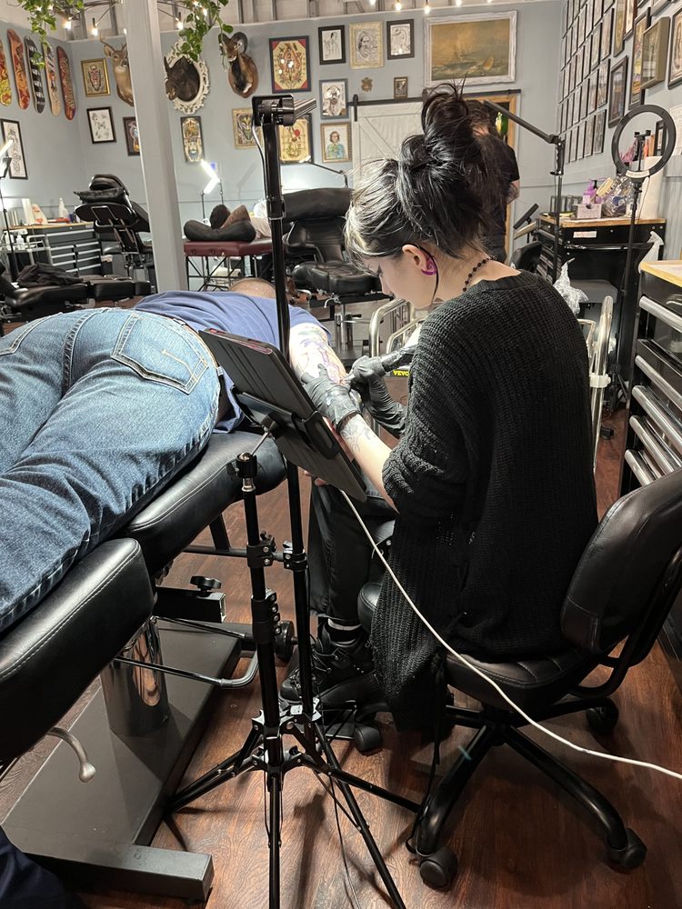 ABSOLUTE TATTOO - Updated December 2025 - 19 Photos & 16 Reviews - 9510 ...